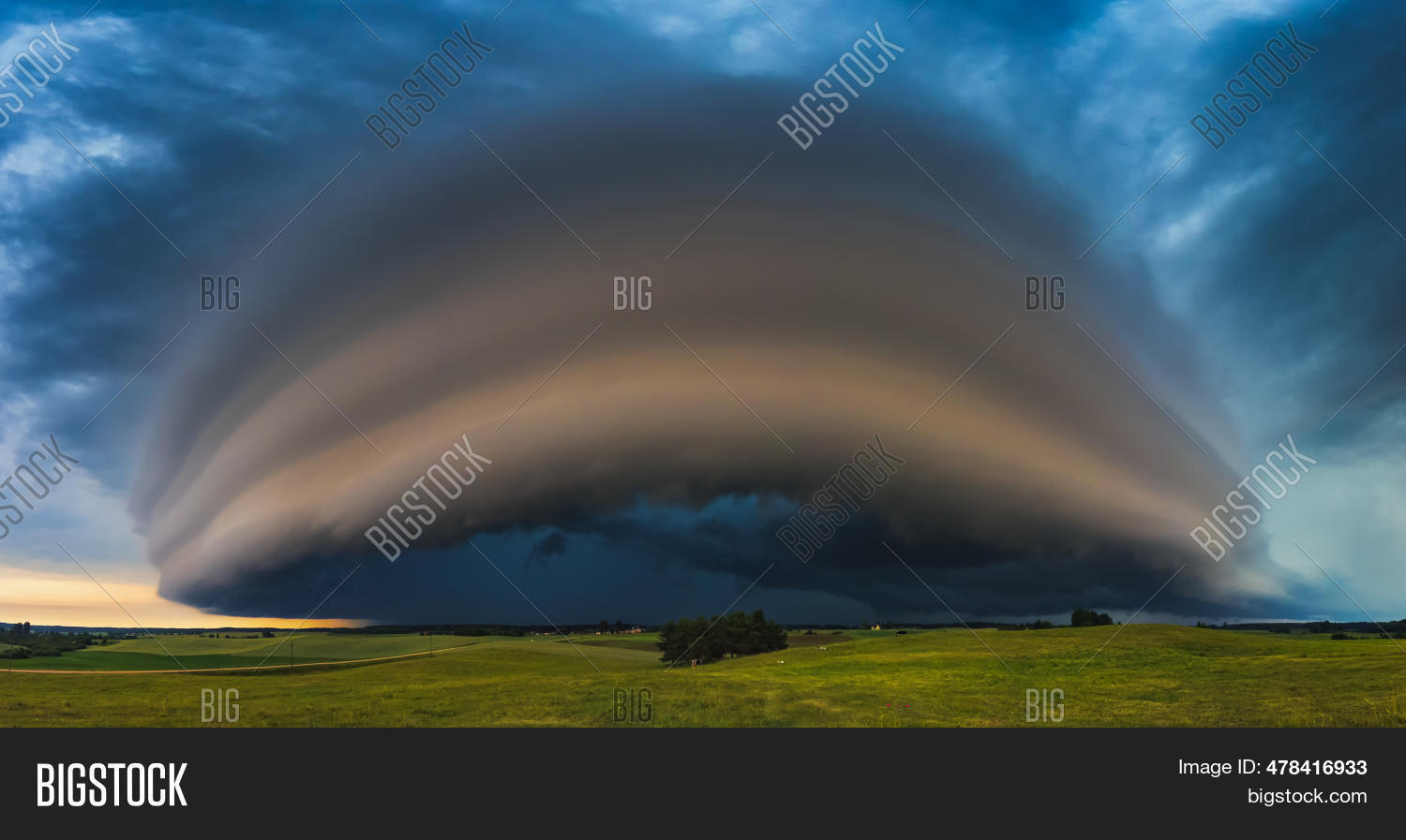 Angry Supercell Storm Image & Photo (Free Trial) | Bigstock
