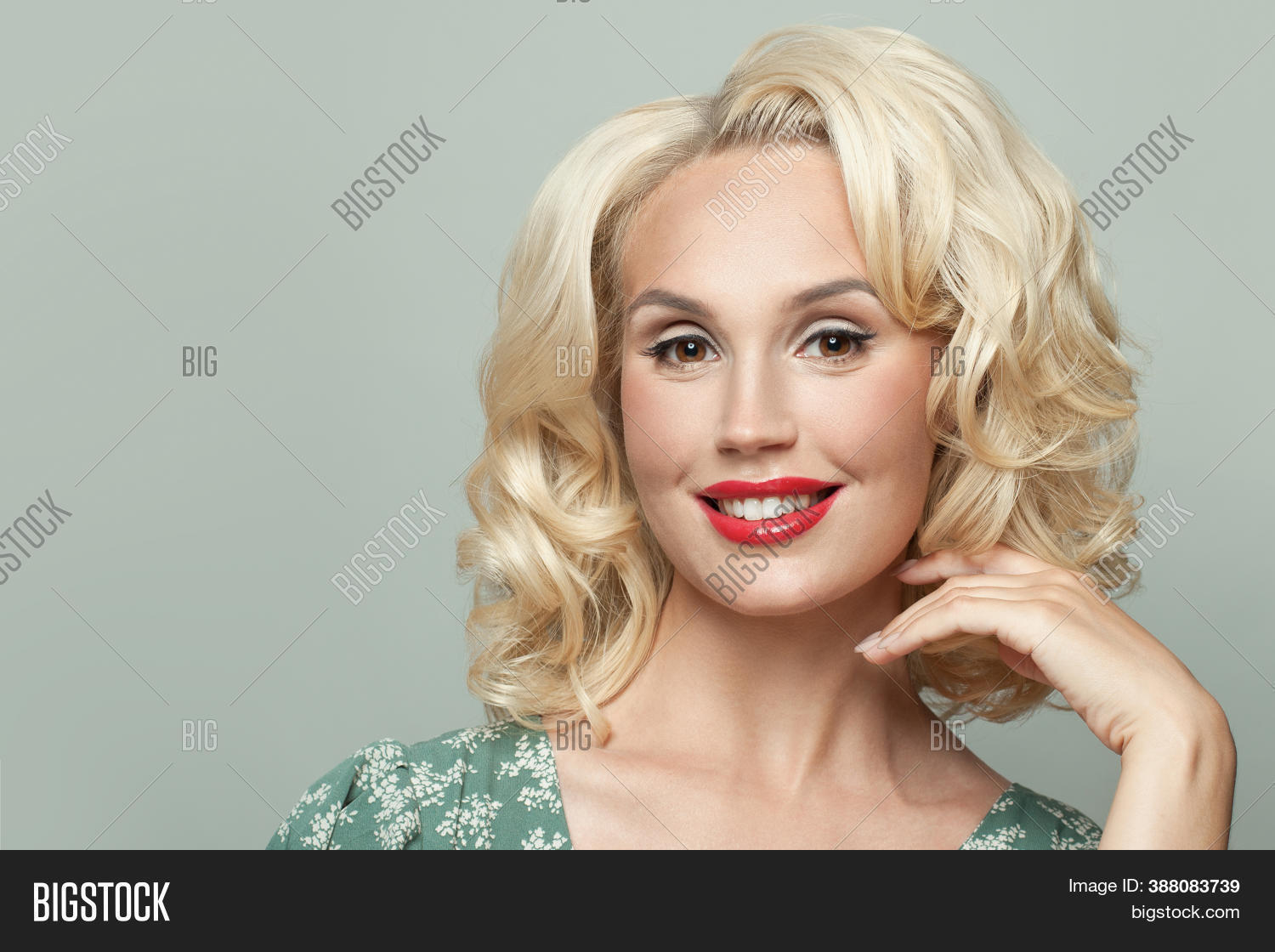 Nice Model Fashionable Image & Photo (Free Trial) | Bigstock