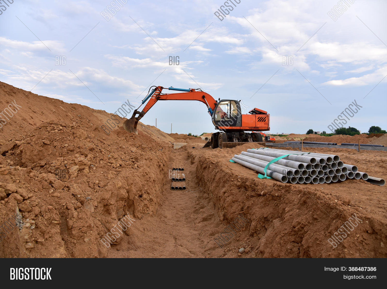 Excavator Dig Trenches Image & Photo (Free Trial) | Bigstock