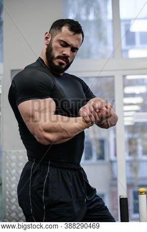 Young Bearded Strong Image & Photo (Free Trial) | Bigstock