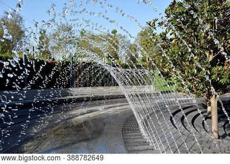 Fountain Form Arch Image & Photo (Free Trial) | Bigstock