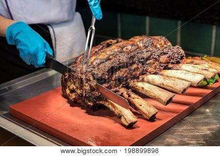 Chef Carving Prime Rib Image & Photo (Free Trial) | Bigstock