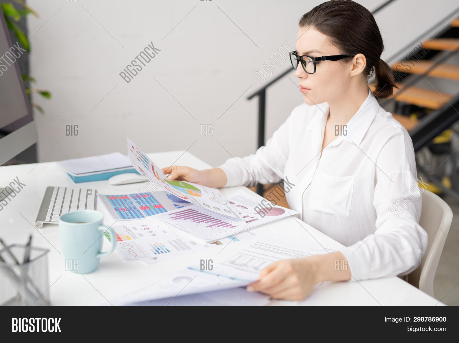 Young Female Economist Image & Photo (Free Trial) | Bigstock