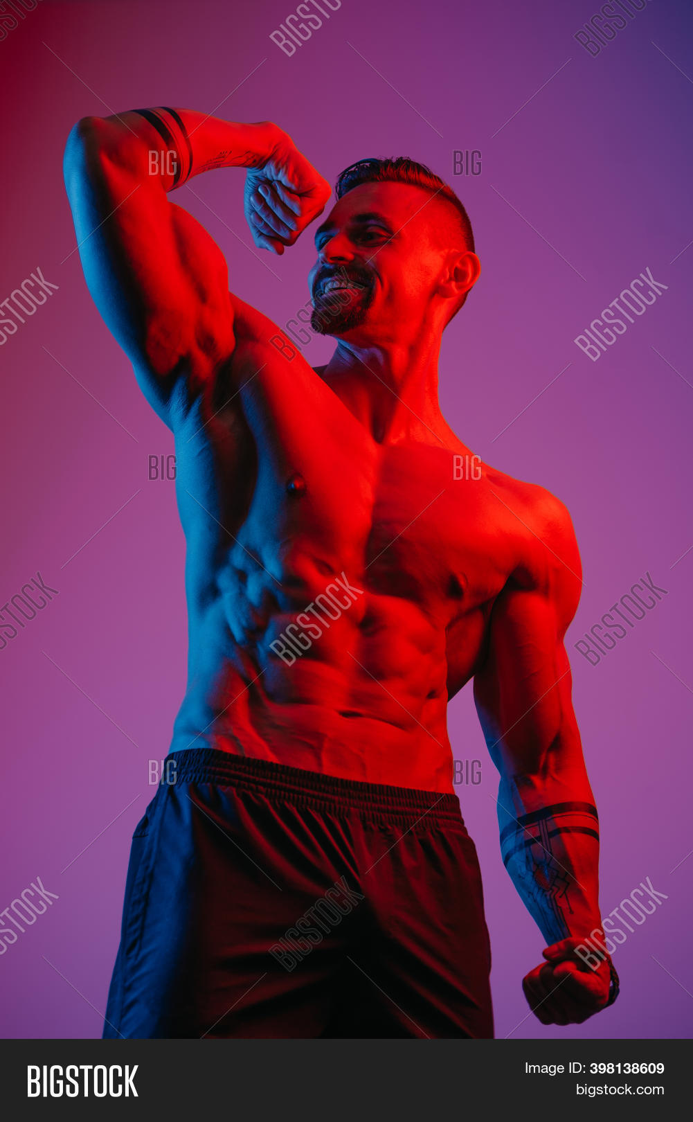 Smiling Bodybuilder Image & Photo (Free Trial) | Bigstock