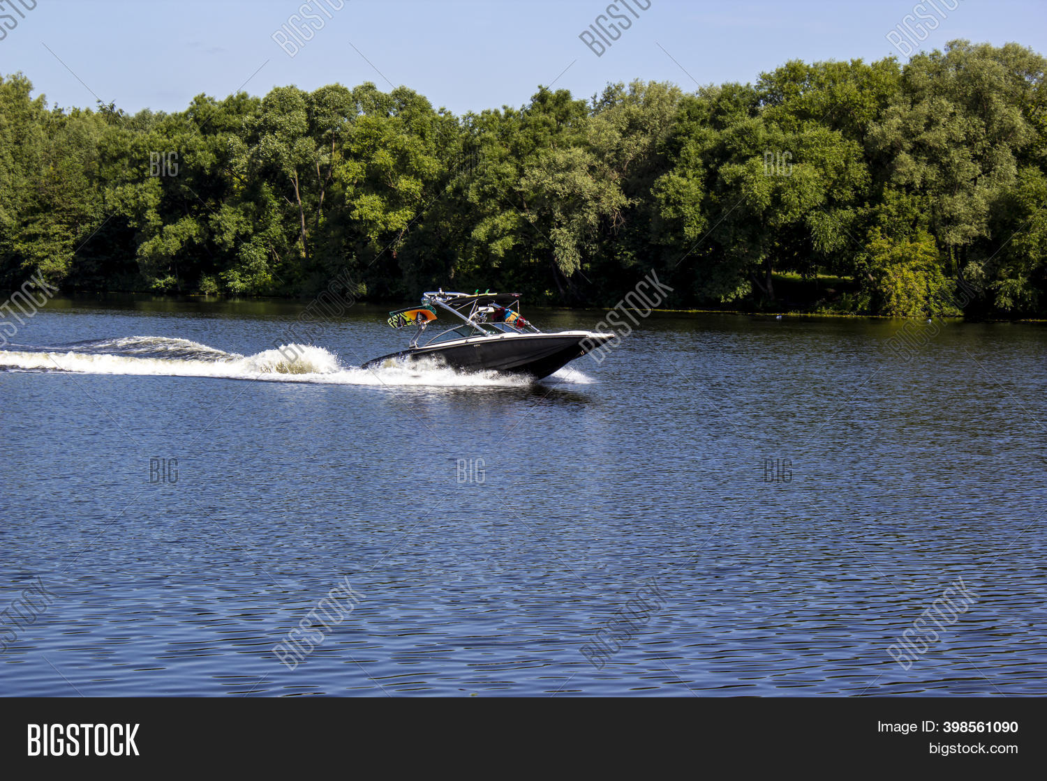 Modern Speedboat Image & Photo (Free Trial) | Bigstock