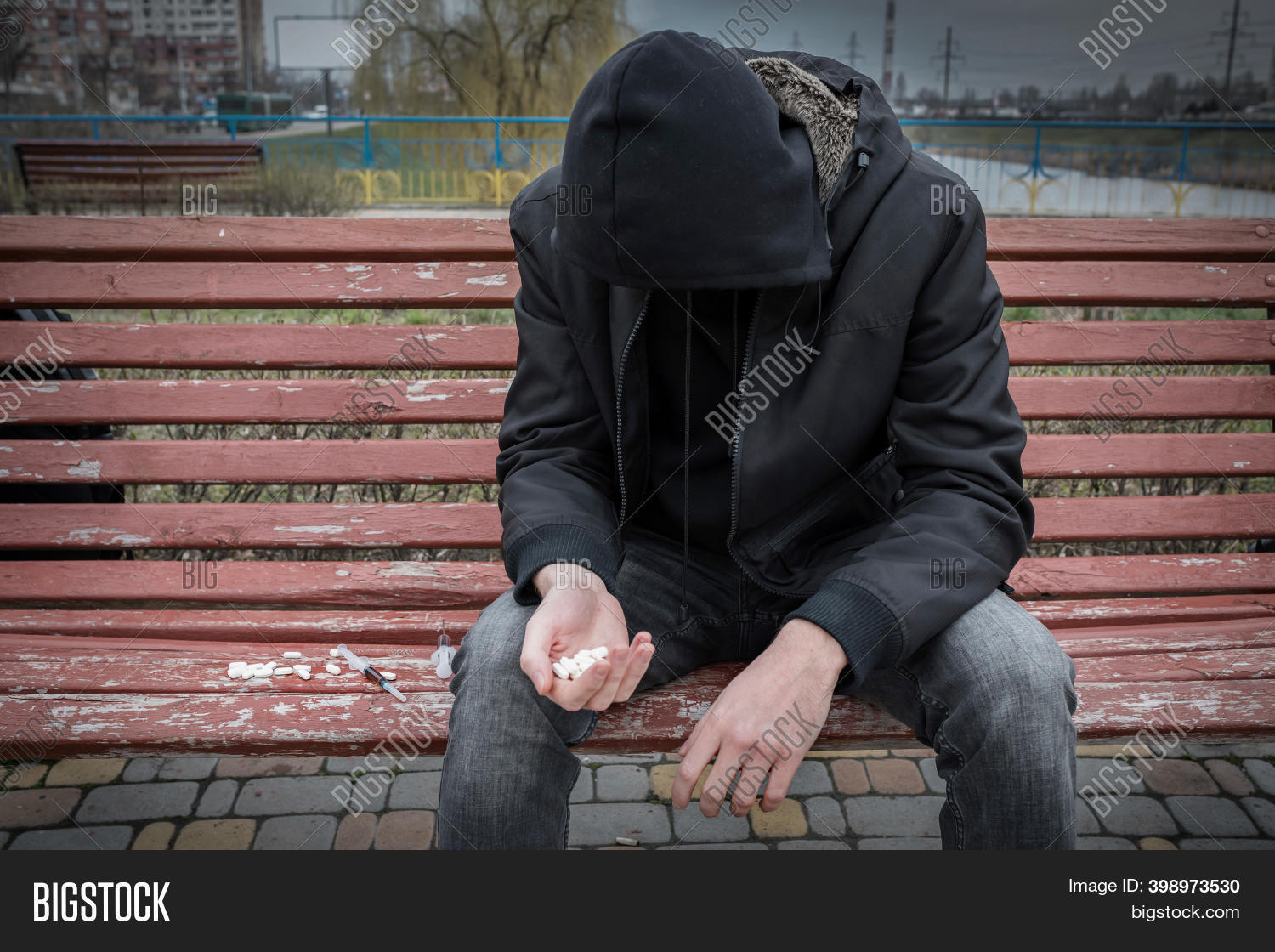 Homeless Man Addict Image & Photo (Free Trial) | Bigstock