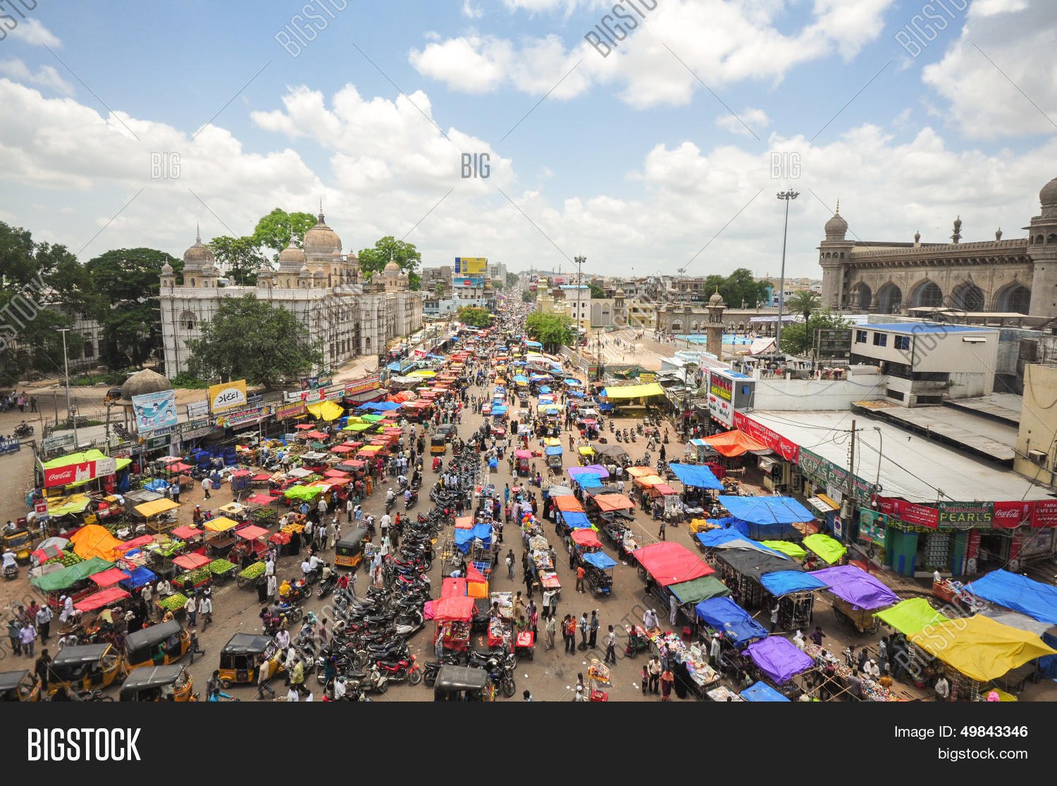 Charminar Market Image & Photo (Free Trial) | Bigstock