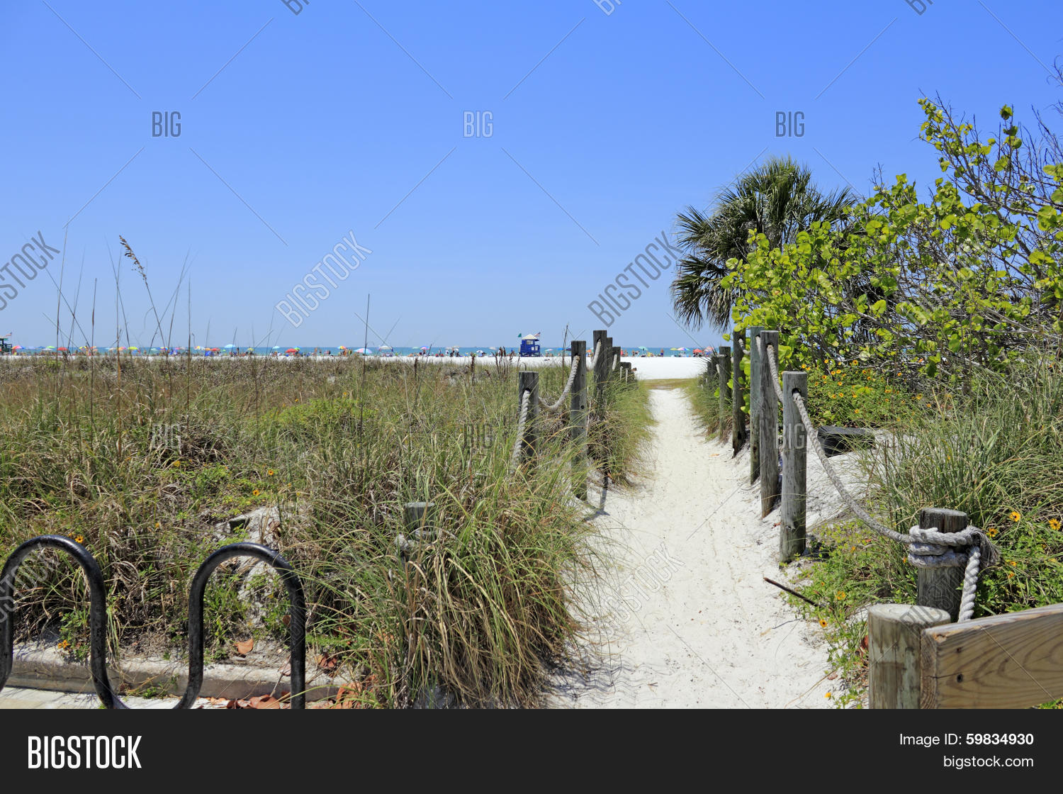 Sandy Entrance Siesta Image & Photo (Free Trial) | Bigstock