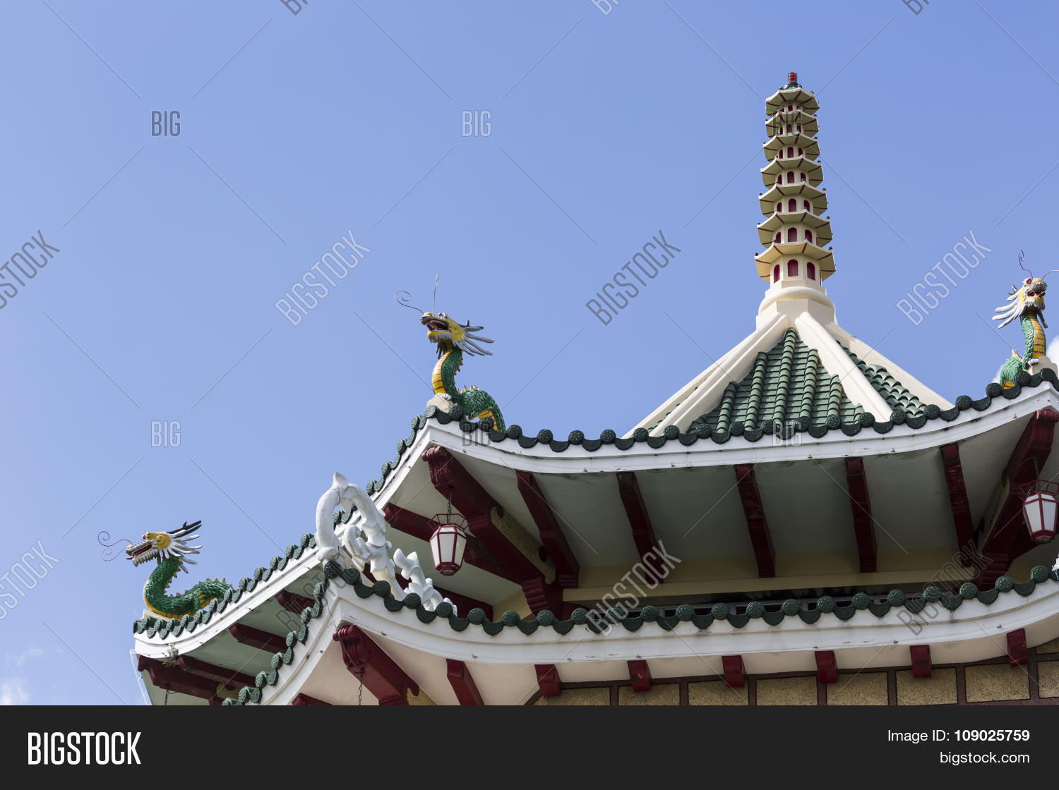 Pagoda Dragon Image & Photo (Free Trial) | Bigstock