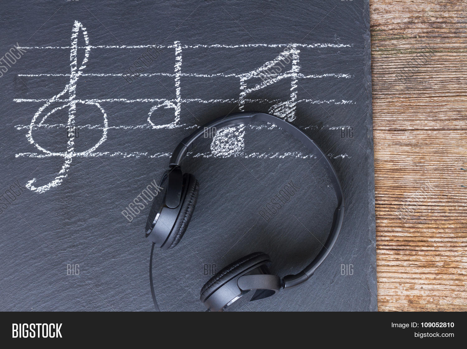 Music Notes Headphones Image & Photo (Free Trial) | Bigstock