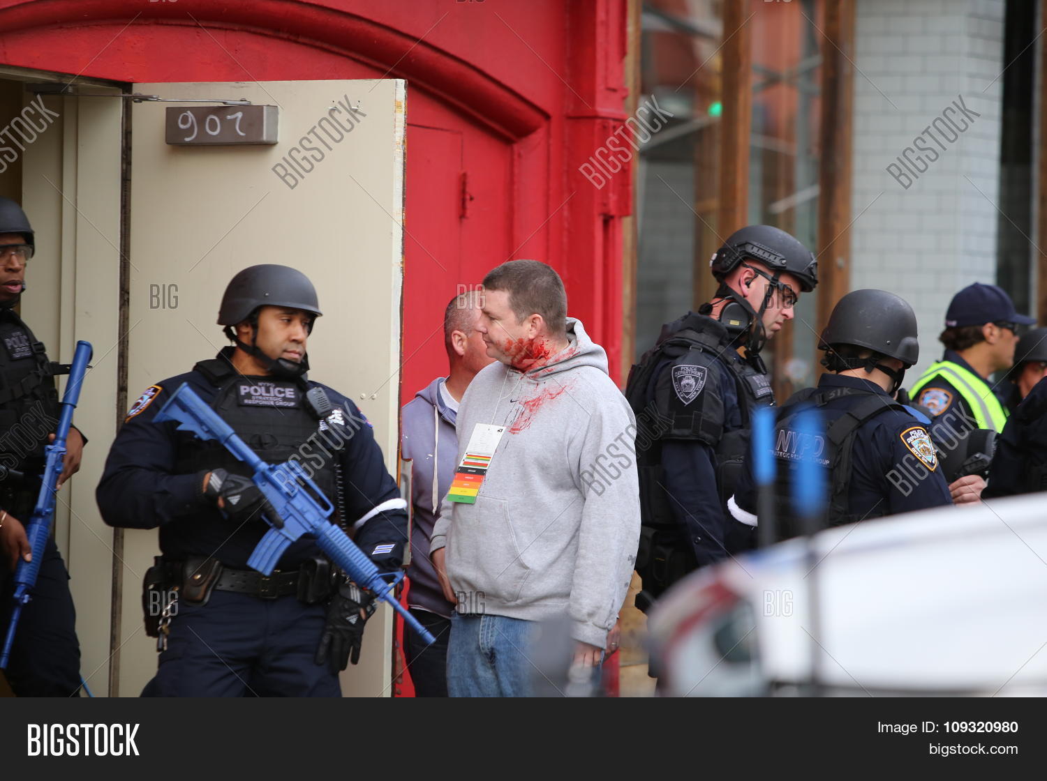 NYPD Tactical Officer Image & Photo (Free Trial) | Bigstock