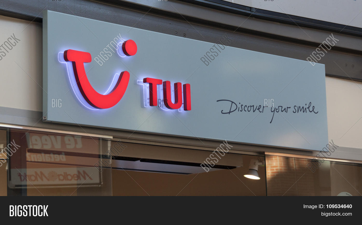 Tui Largest Tourism Image & Photo (Free Trial) | Bigstock
