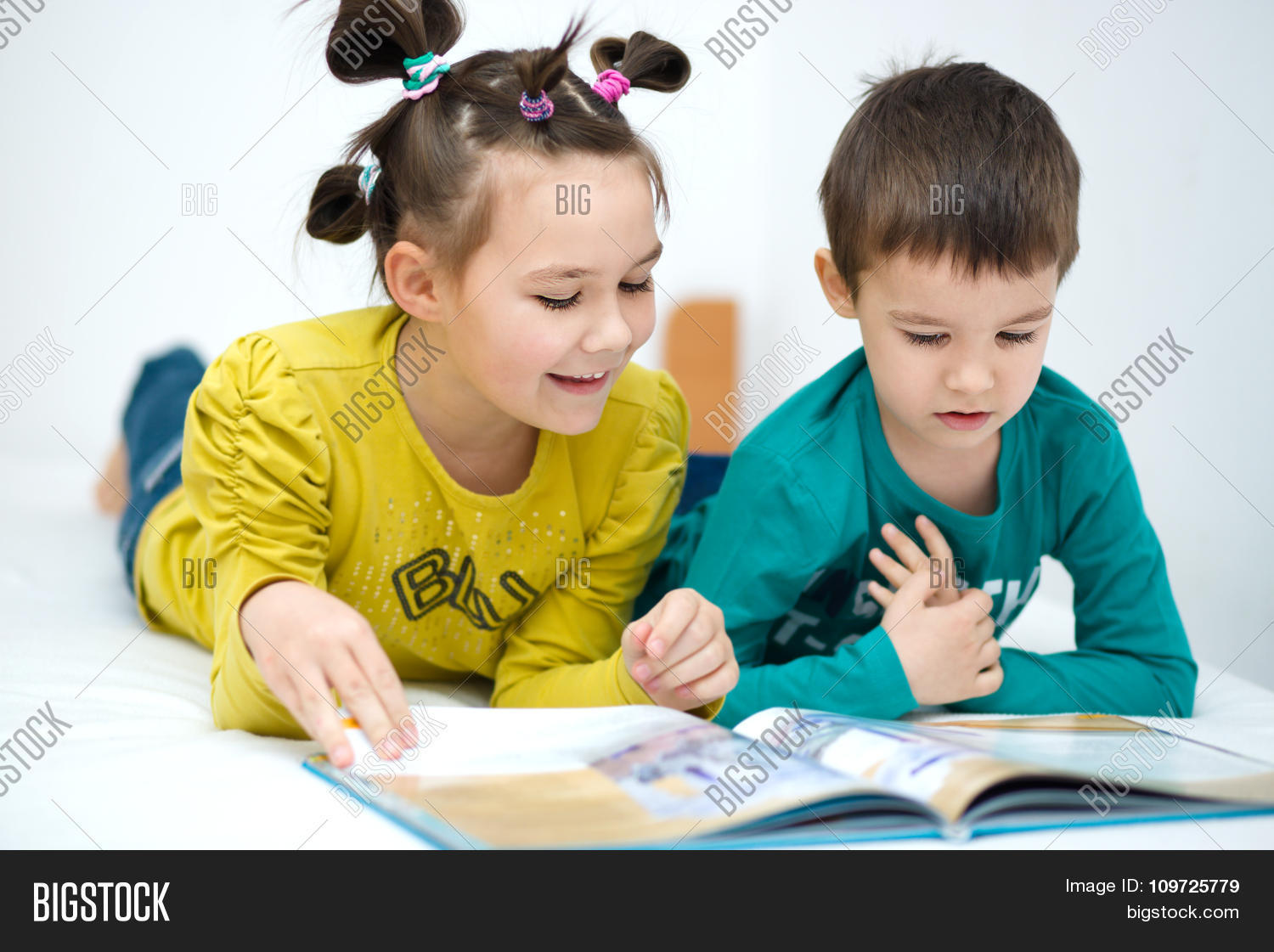 Children Reading Book Image & Photo (Free Trial) | Bigstock