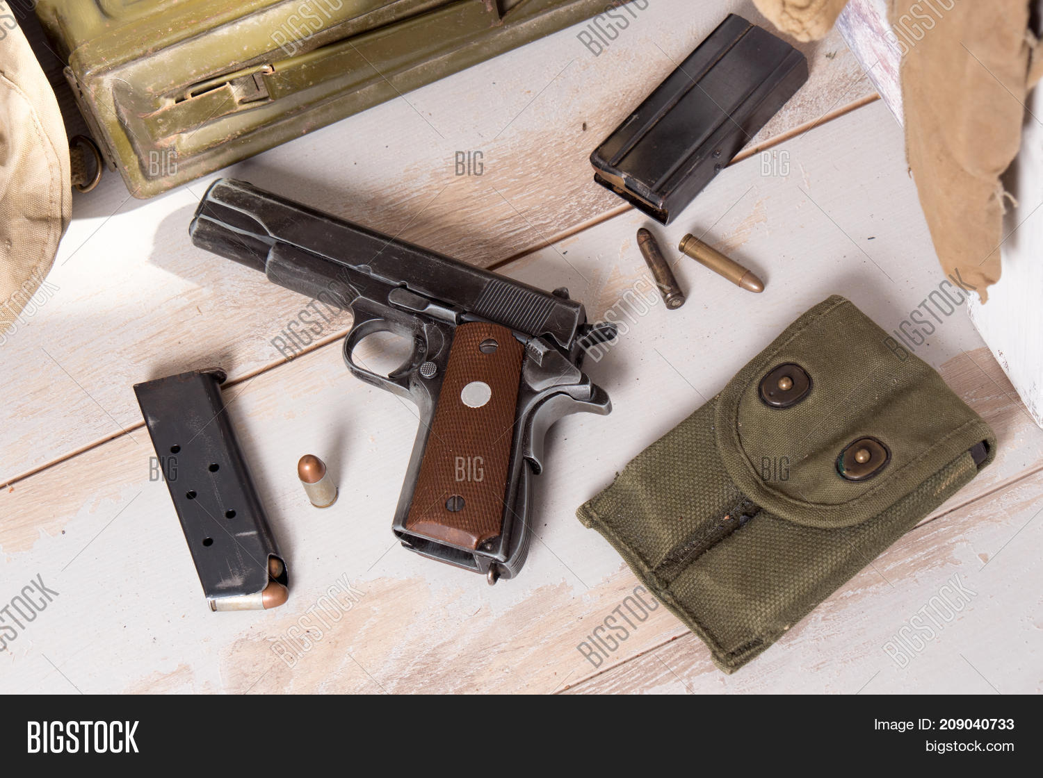 Top View Pistol Semi- Image & Photo (Free Trial) | Bigstock