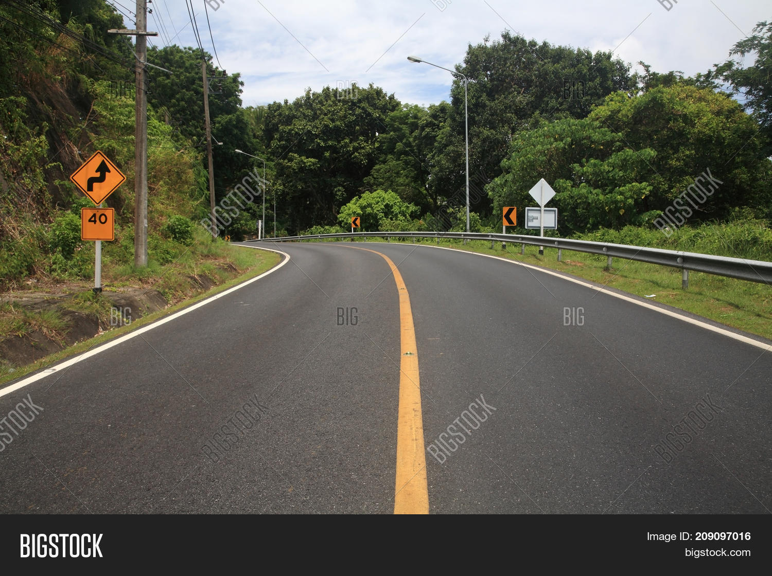 Curve Uphill Road Image & Photo (Free Trial) | Bigstock