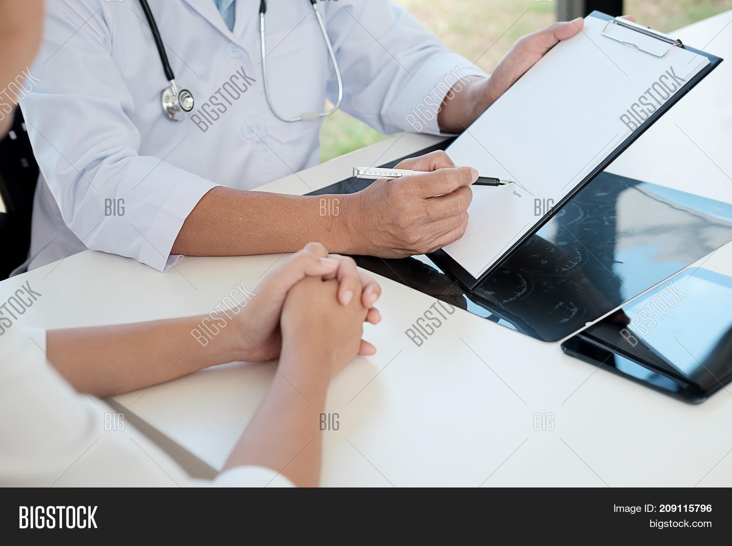 Patient Listening Image & Photo (Free Trial) | Bigstock