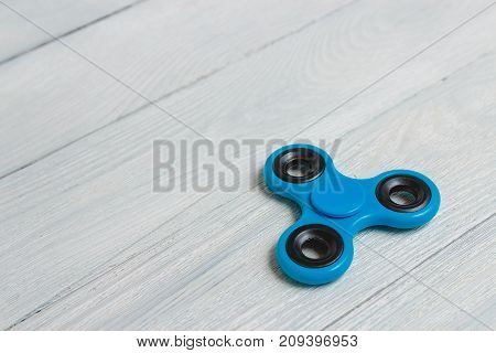 Blue Fidget Spinner Image & Photo (Free Trial) | Bigstock
