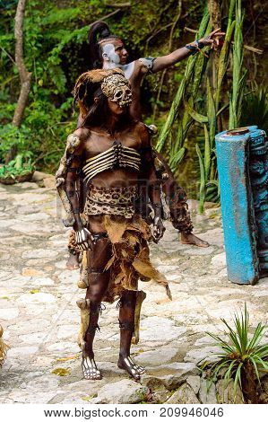 Mayan People Mexico Image & Photo (Free Trial) | Bigstock