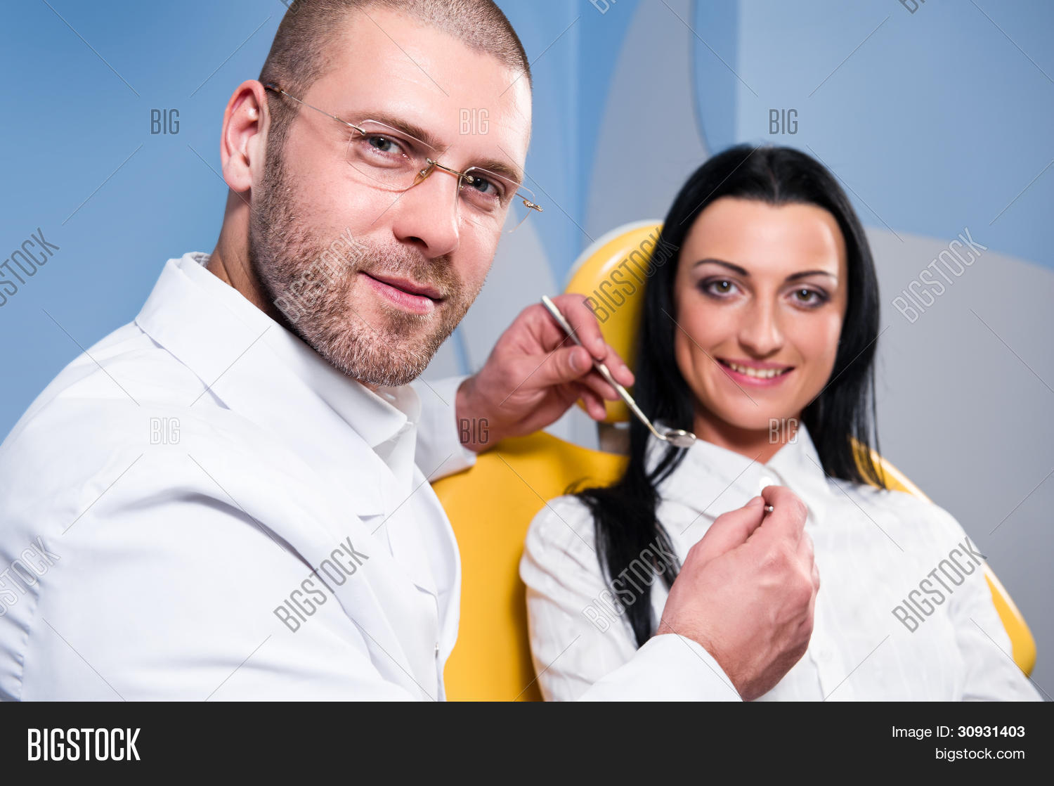 Friendly Male Dentist Image & Photo (Free Trial) | Bigstock