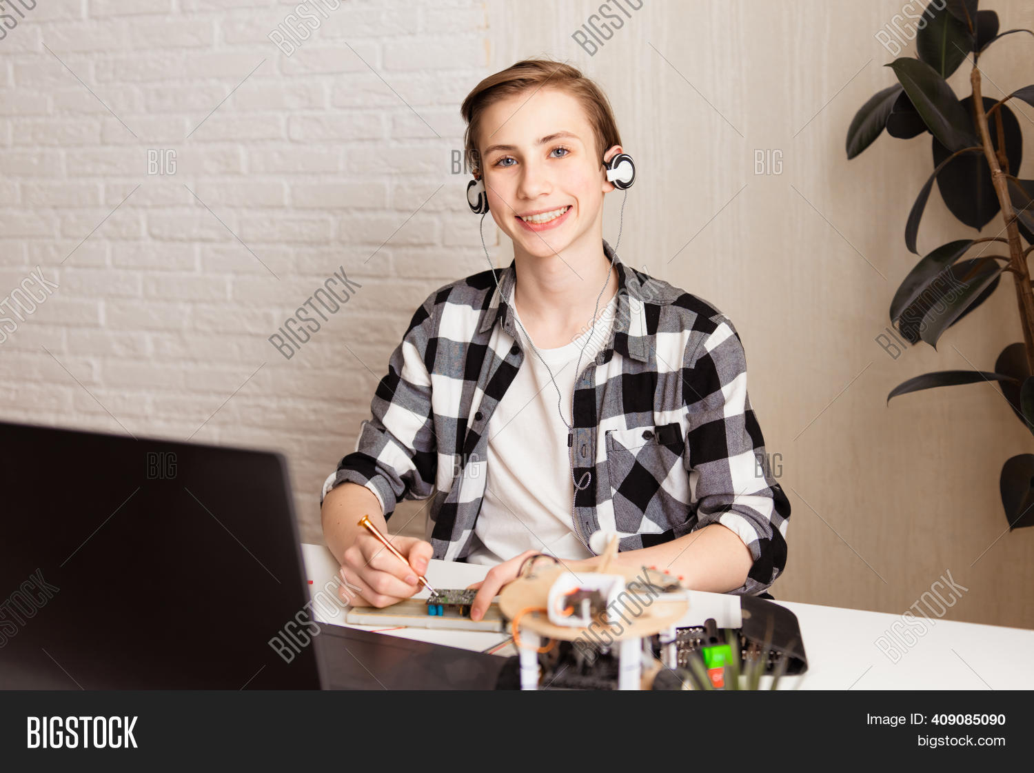 Teen Programming Image & Photo (Free Trial) | Bigstock