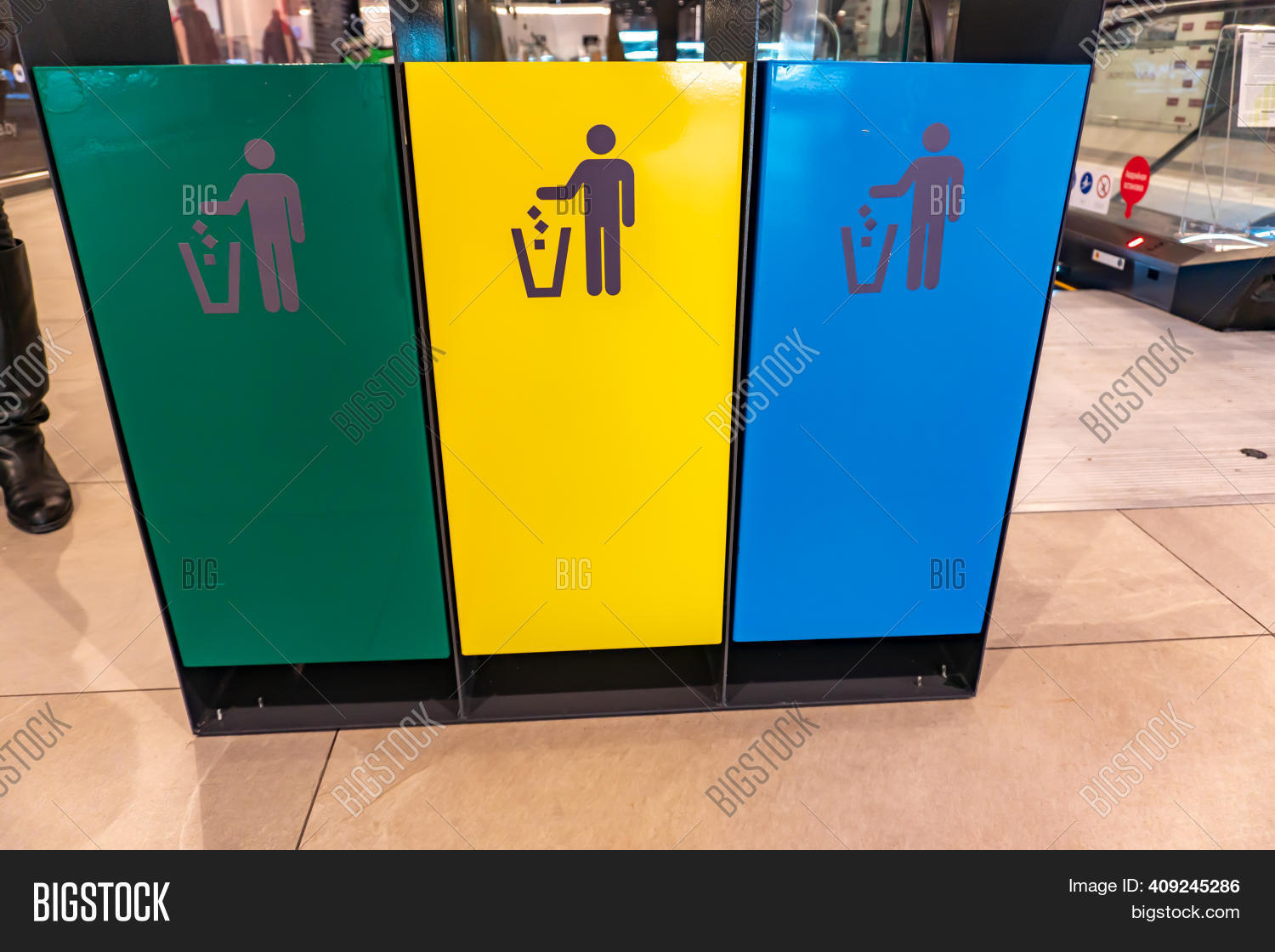 Modern Trash Bins Image & Photo (Free Trial) | Bigstock