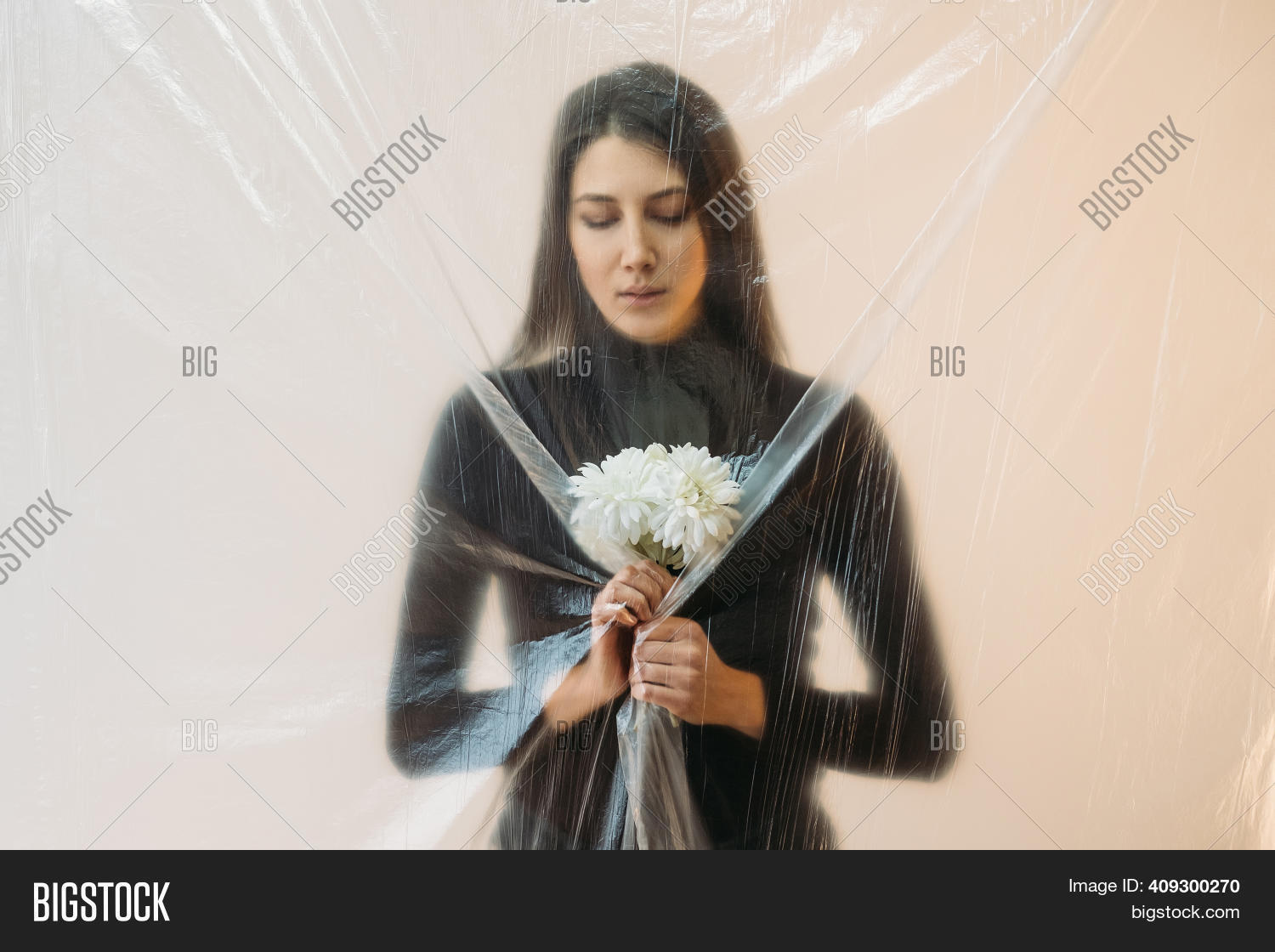 Defocused Female Image & Photo (Free Trial) | Bigstock