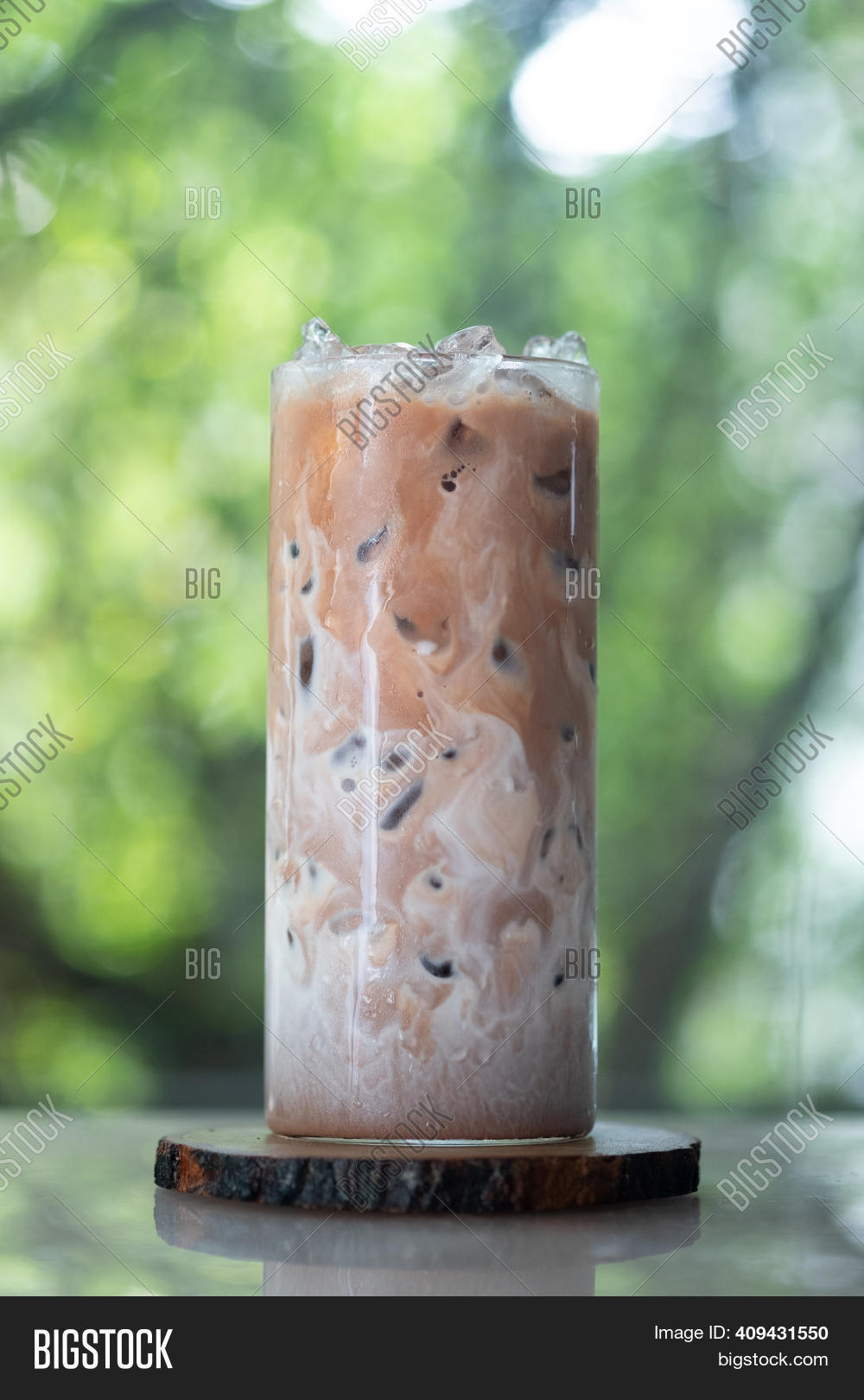 Tall Glass Iced Coffee Image & Photo (Free Trial) | Bigstock