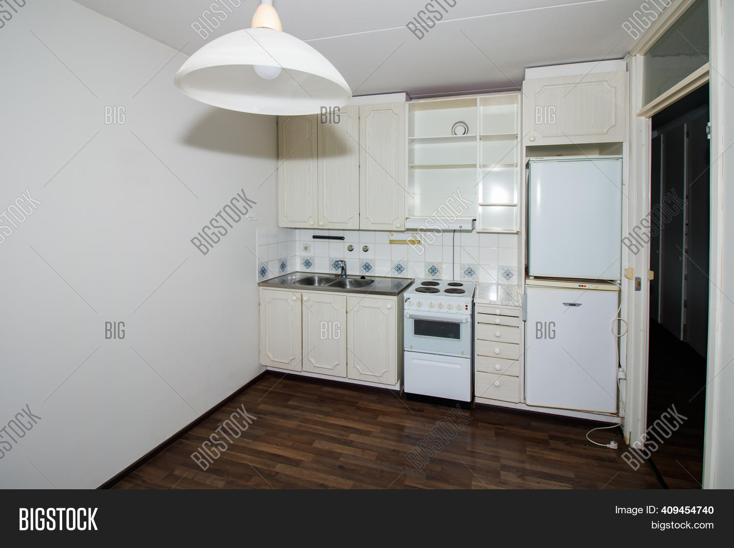 Interior Empty Old Image & Photo (Free Trial) | Bigstock
