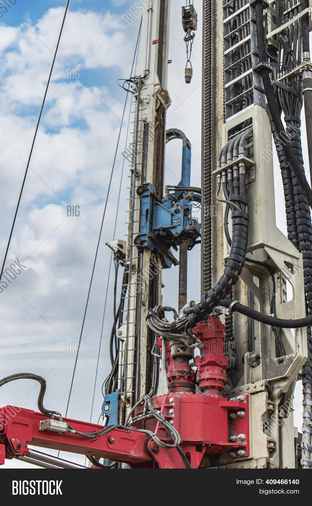 Work Drilling Rig Image & Photo (Free Trial) | Bigstock