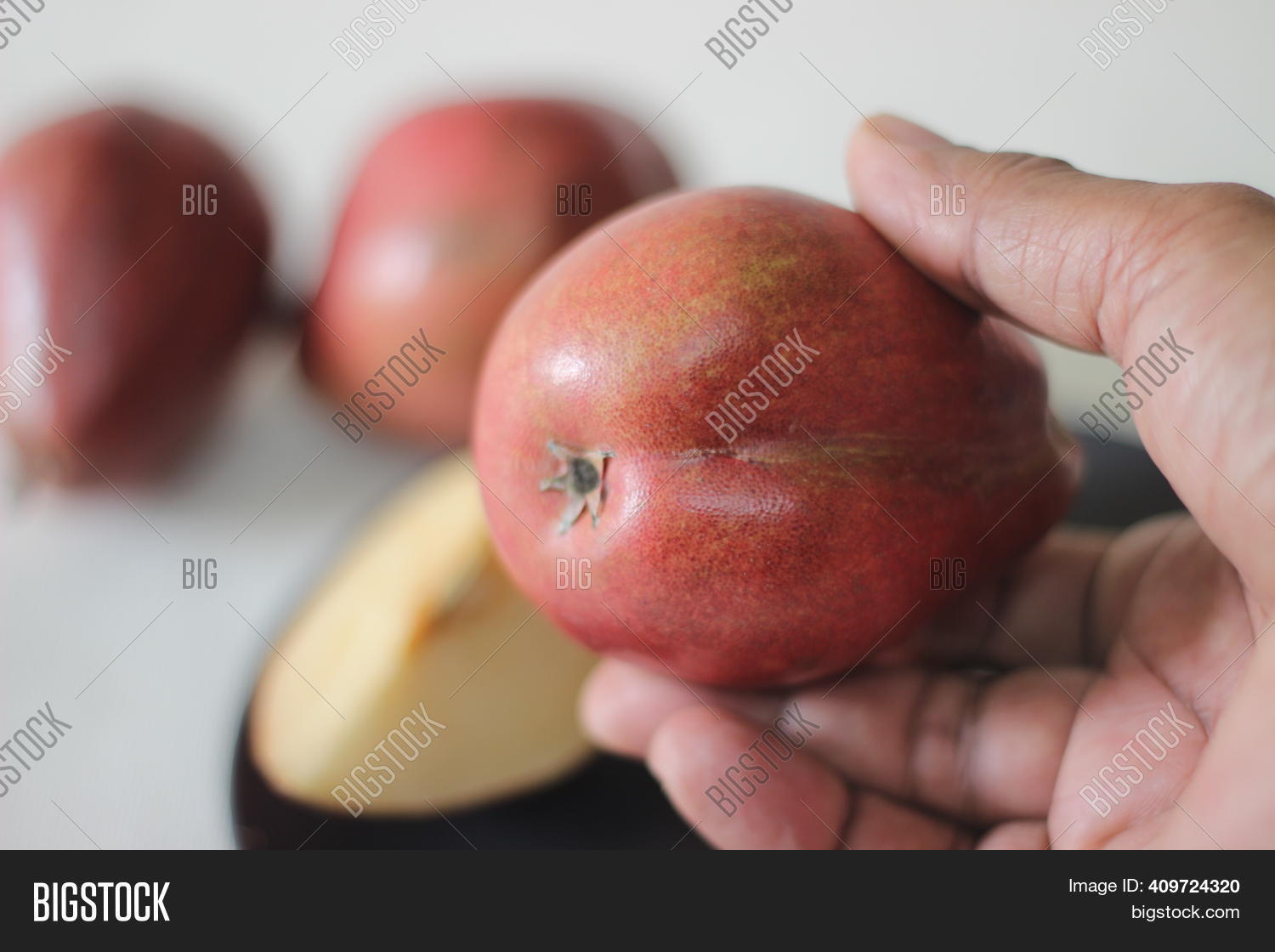 Red Bartlett Pear Image & Photo (Free Trial) | Bigstock