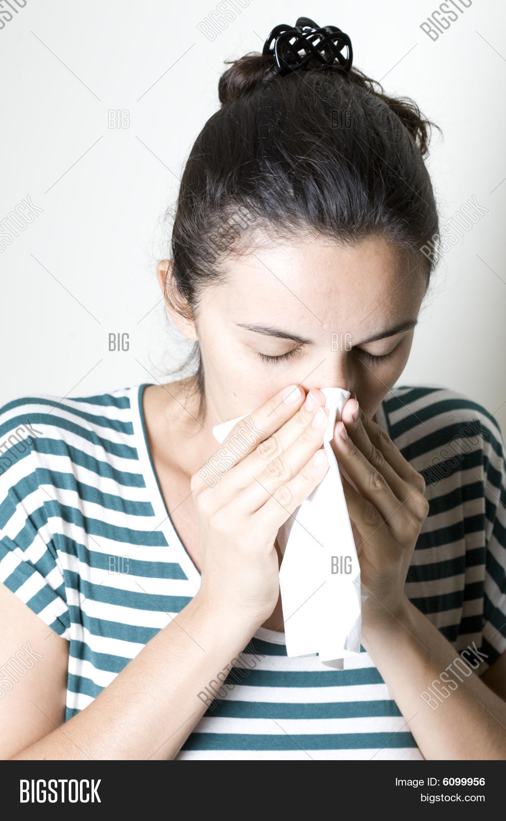 Woman Sneezing Image & Photo (Free Trial) | Bigstock