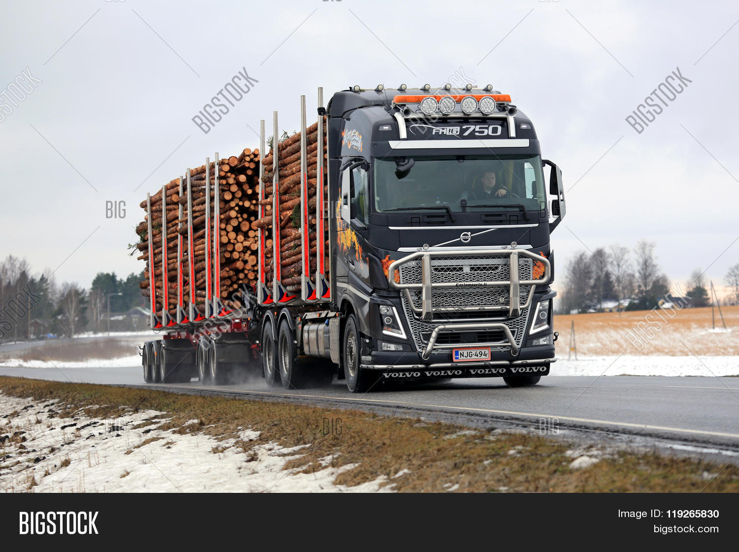 Volvo FH16 Logging Image & Photo (Free Trial) | Bigstock