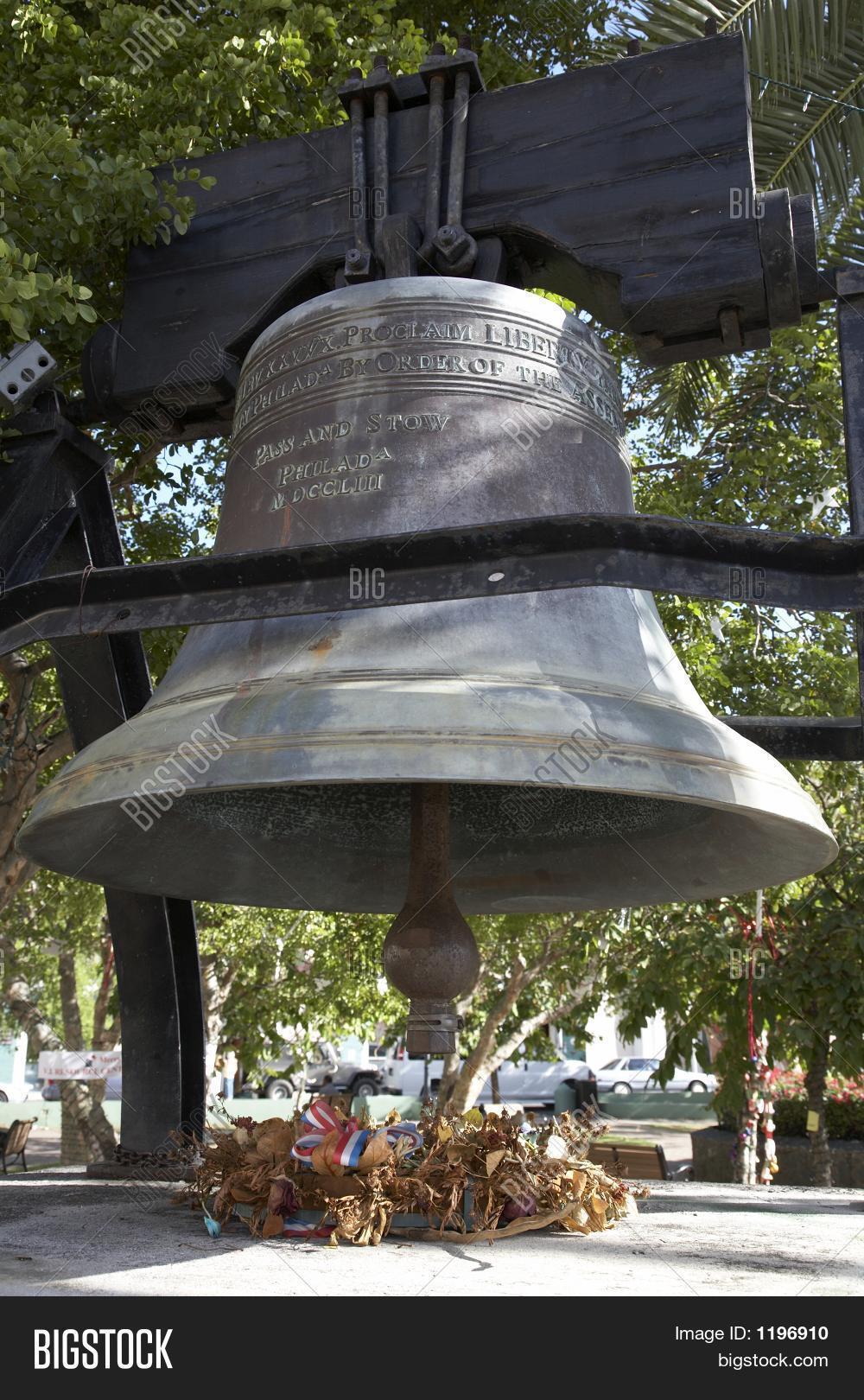 Liberty Bell Image & Photo (Free Trial) | Bigstock