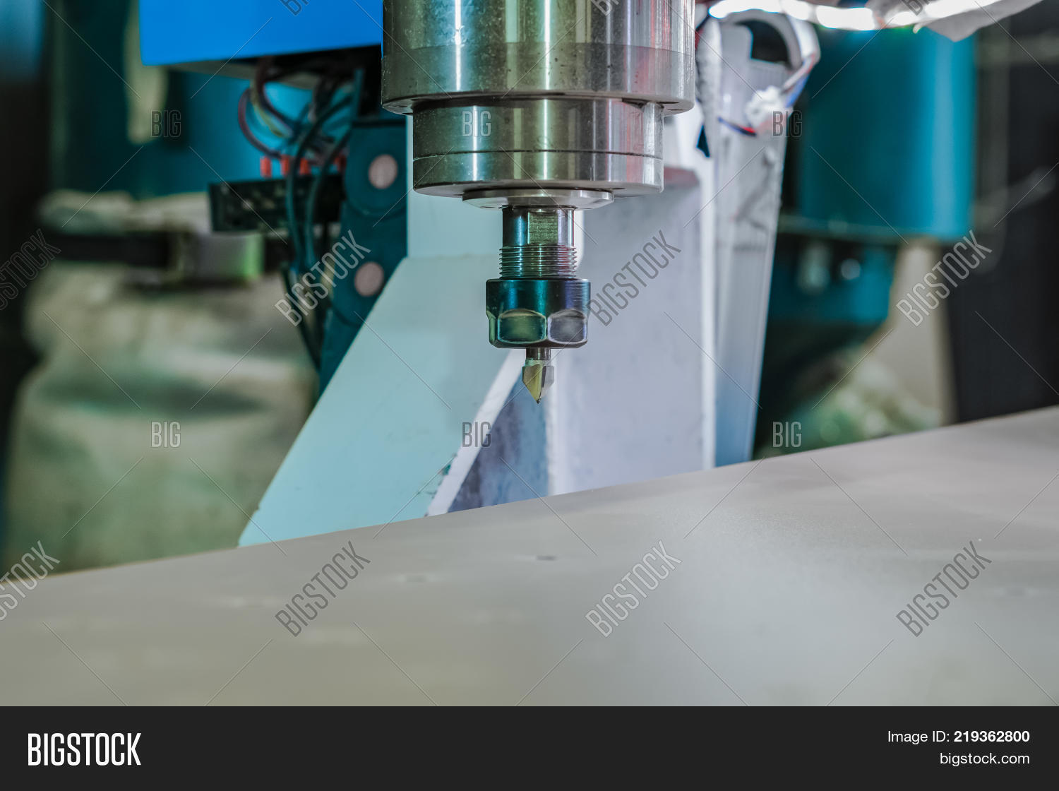 Spindle Milling Cutter Image & Photo (Free Trial) | Bigstock