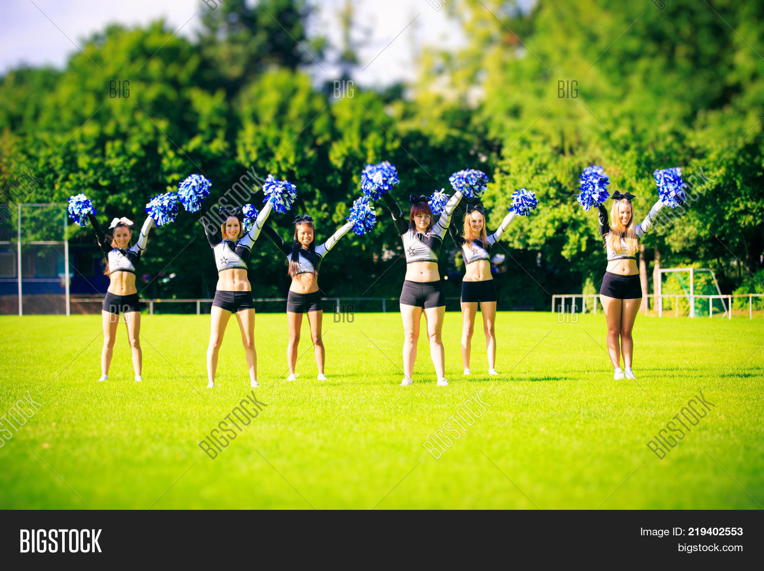 Cheerleading Team Image & Photo (Free Trial) | Bigstock