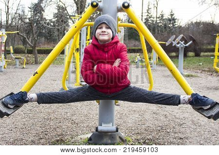 Boy Do Splits Images, Illustrations & Vectors (Free) - Bigstock