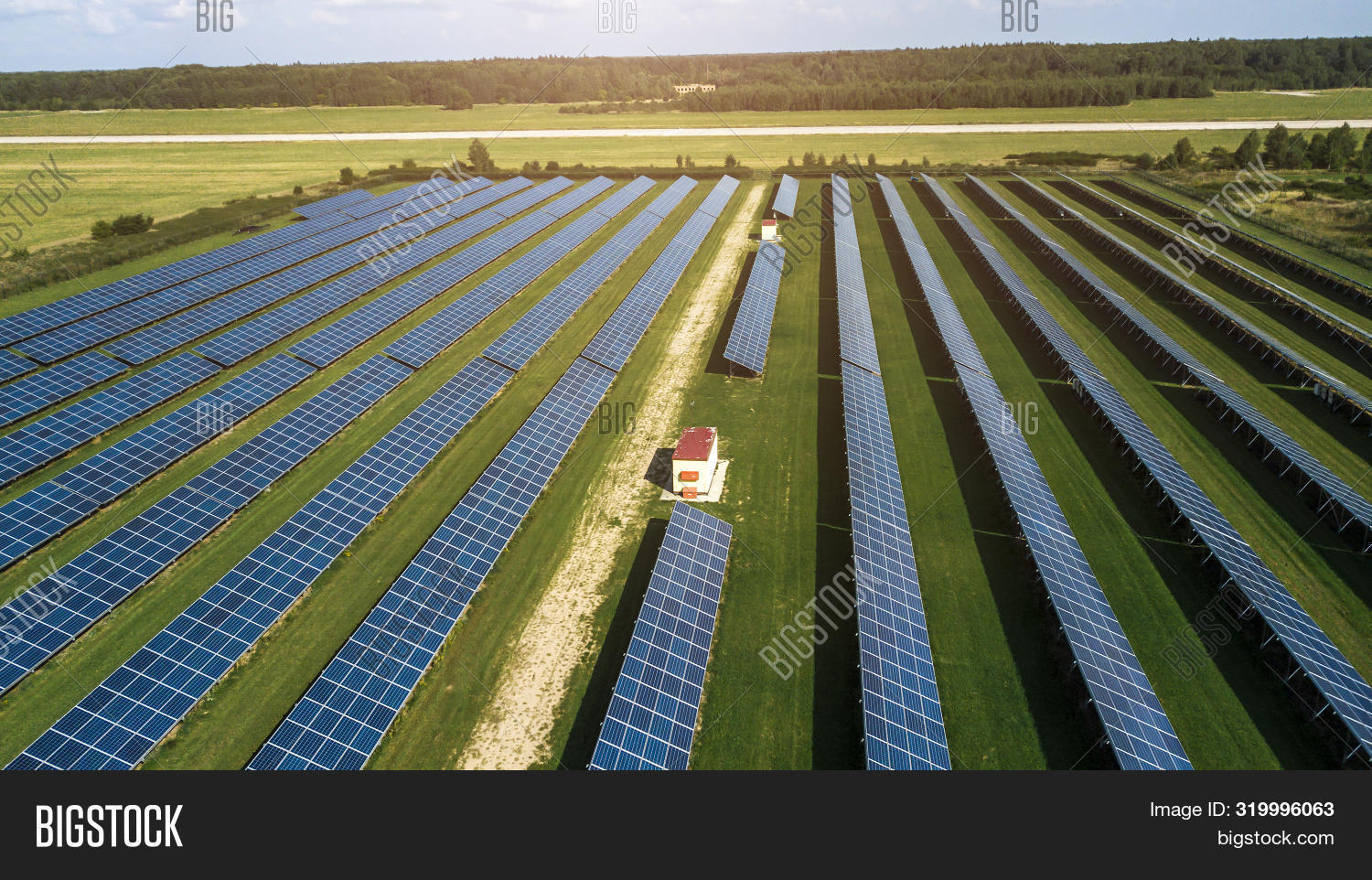 Solar Energy Farm Image & Photo (Free Trial) | Bigstock