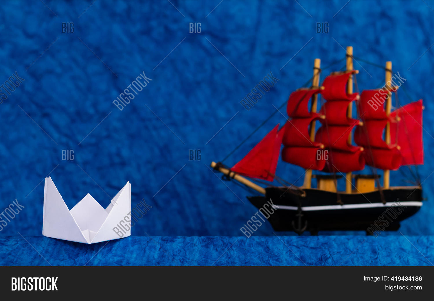 Small White Paper Boat Image & Photo (Free Trial) | Bigstock