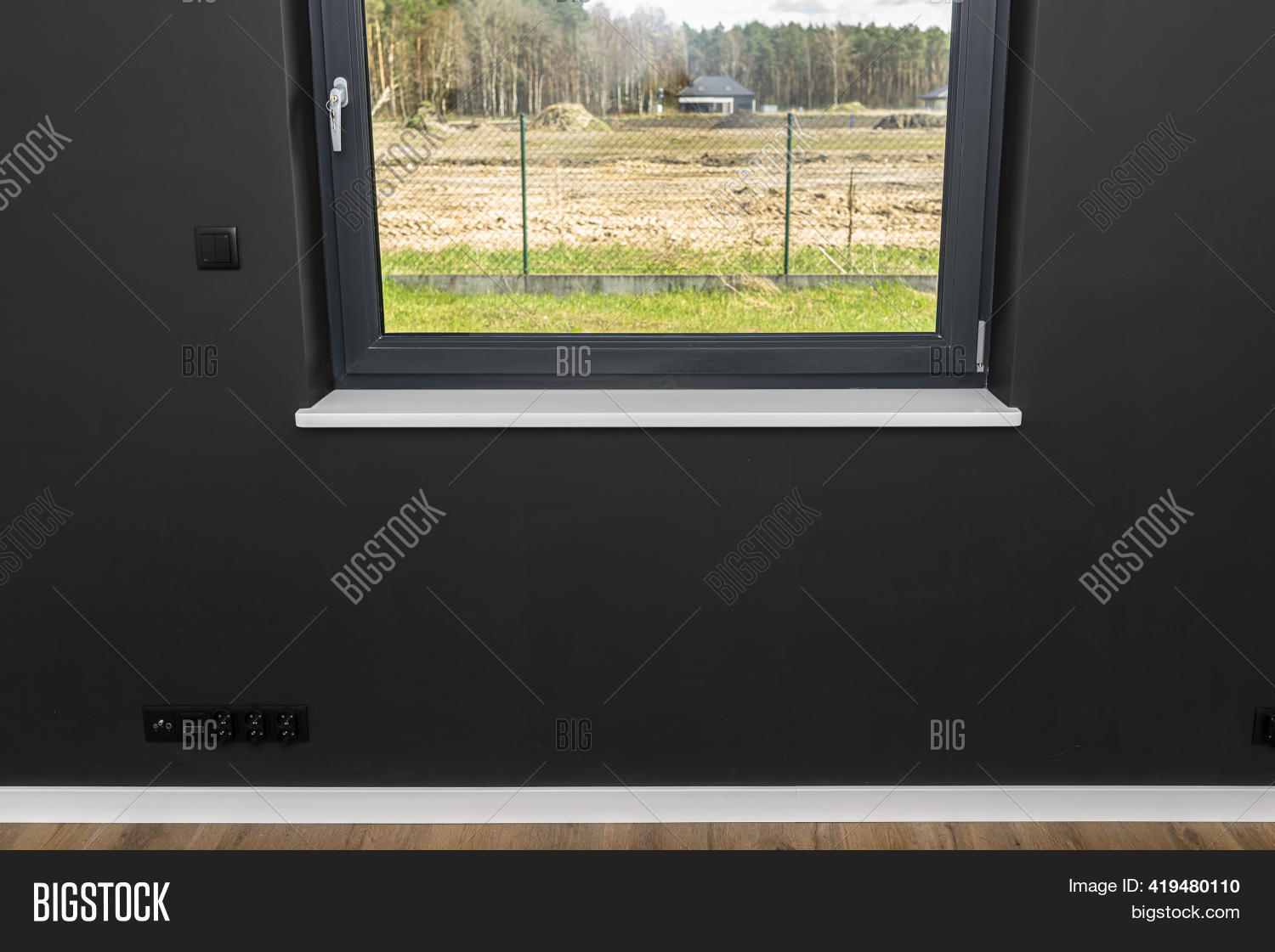 Large Window Room Image & Photo (Free Trial) | Bigstock