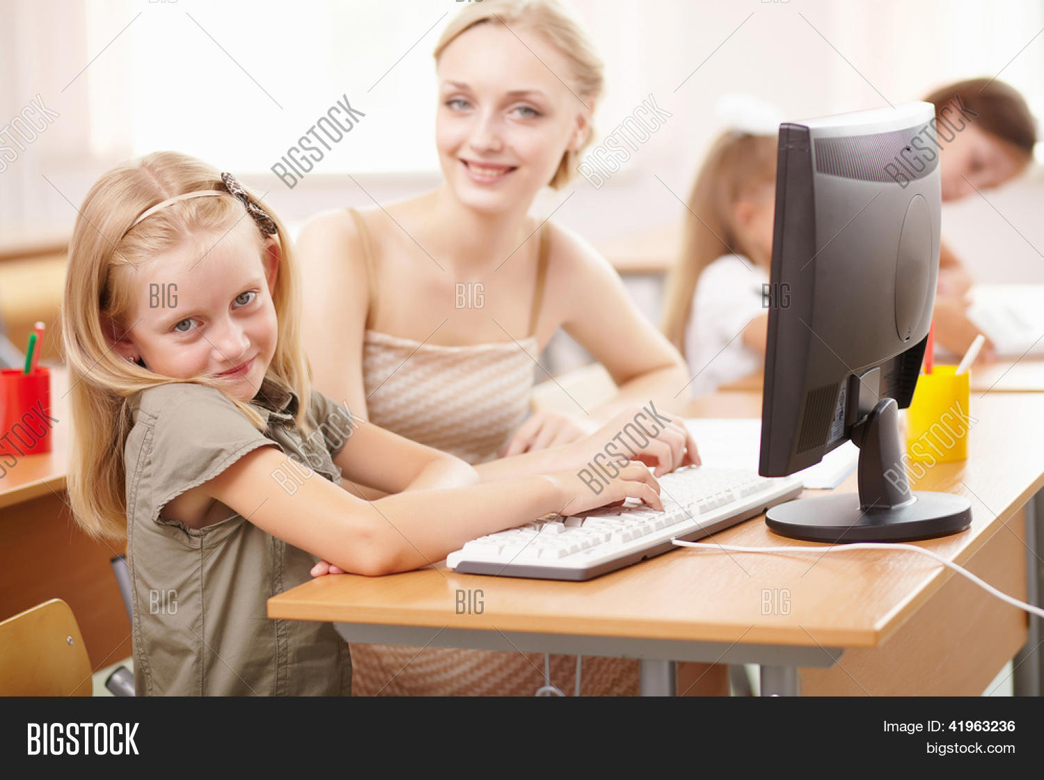 Little Girl Sitting Image & Photo (Free Trial) | Bigstock