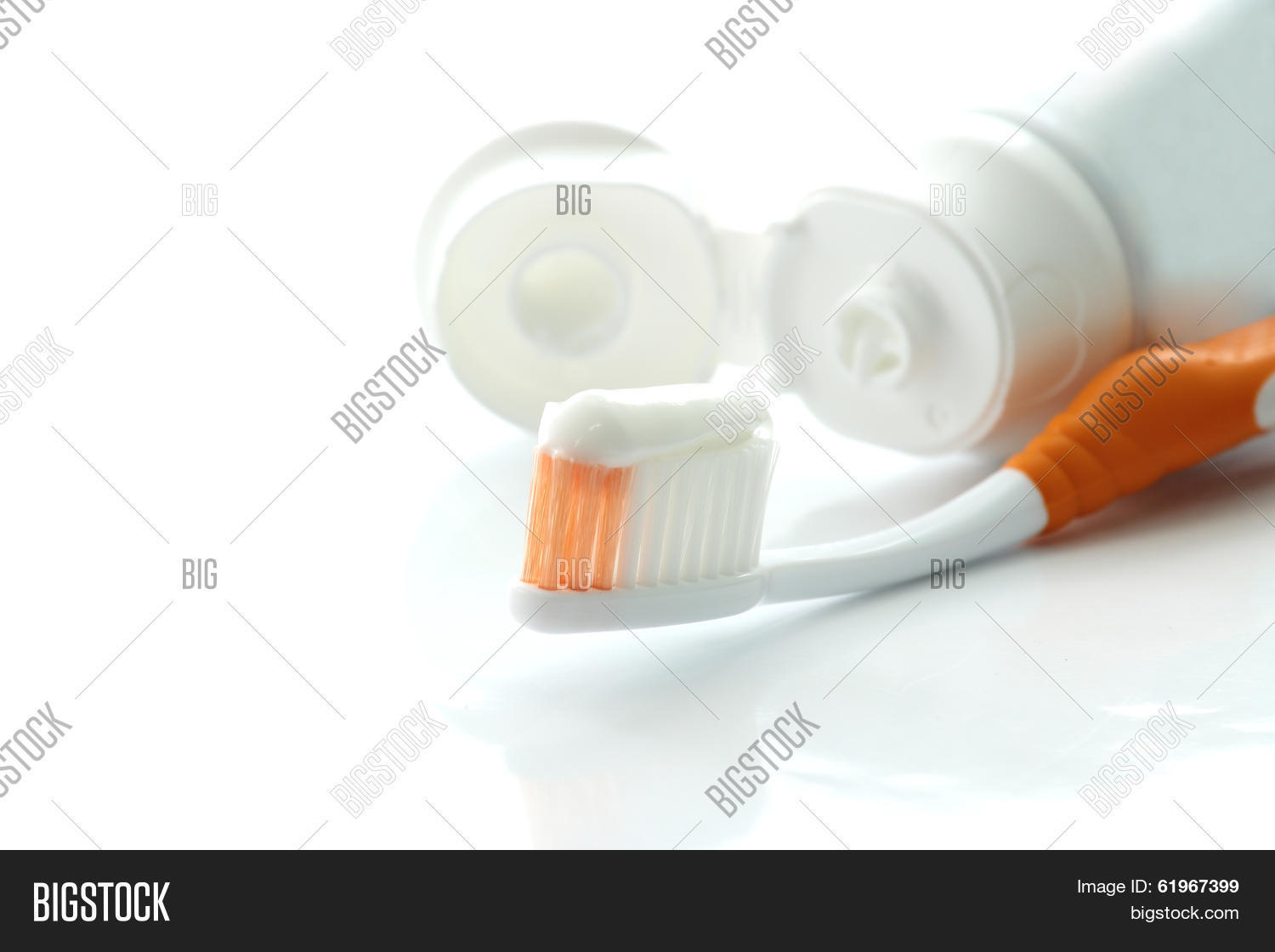 Toothbrush Toothpaste Image & Photo (Free Trial) | Bigstock