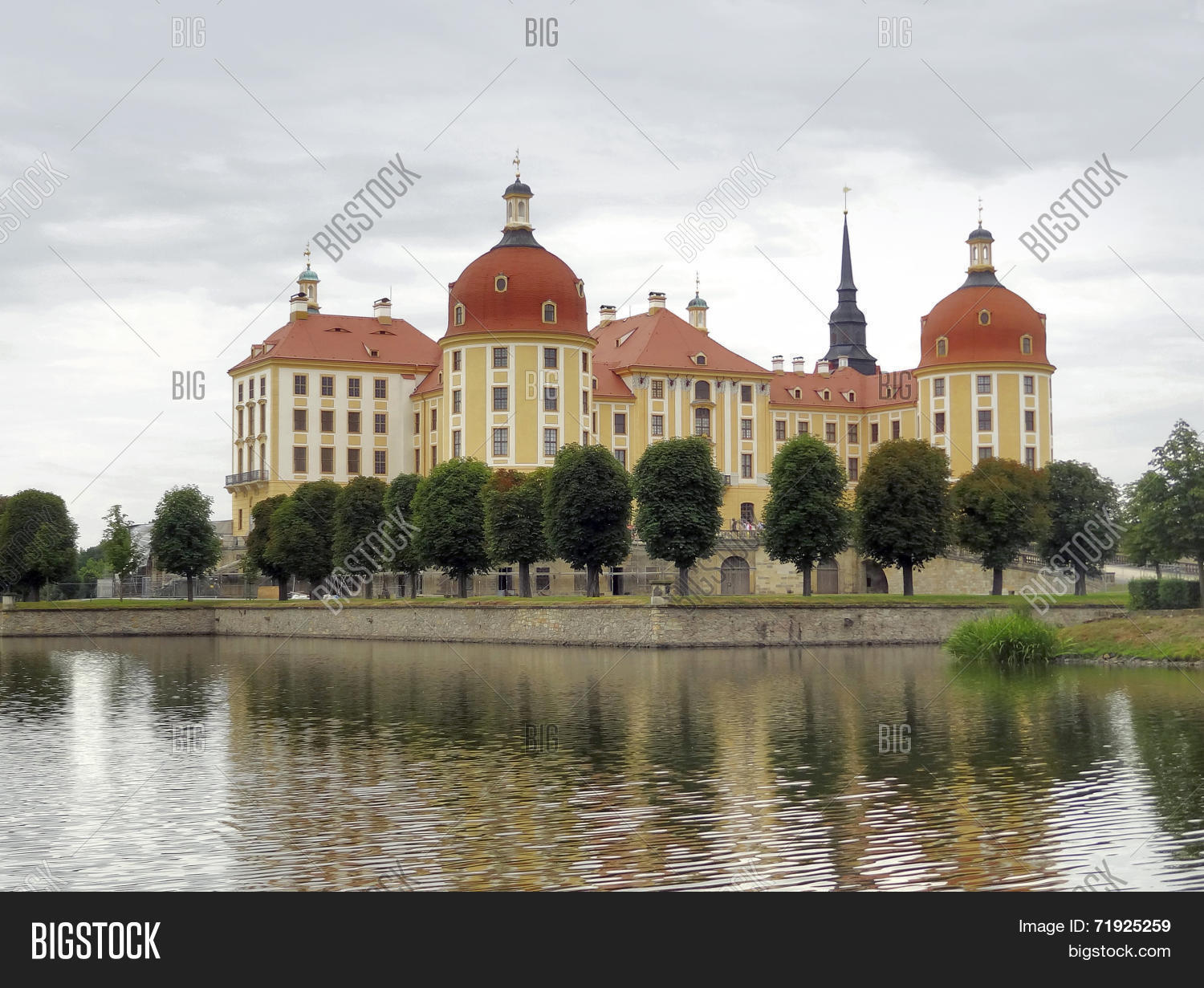 Moritzburg Castle Image & Photo (Free Trial) | Bigstock