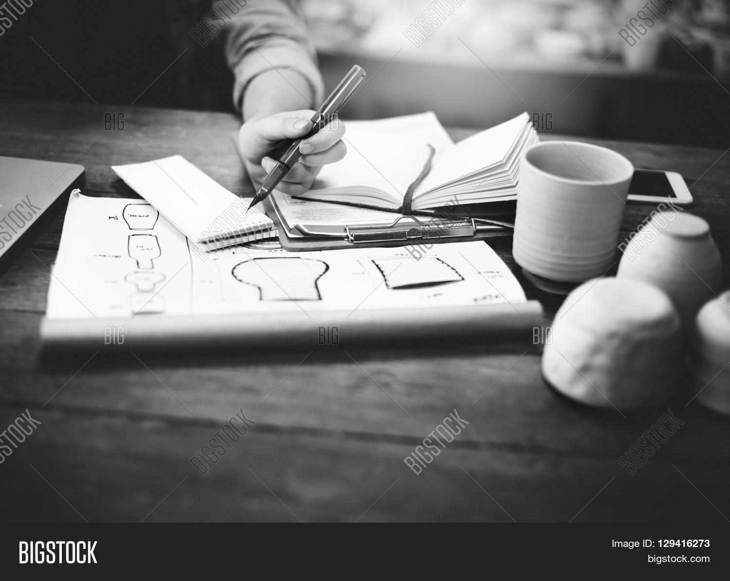 Drawing Ideas Model Image & Photo (Free Trial) | Bigstock