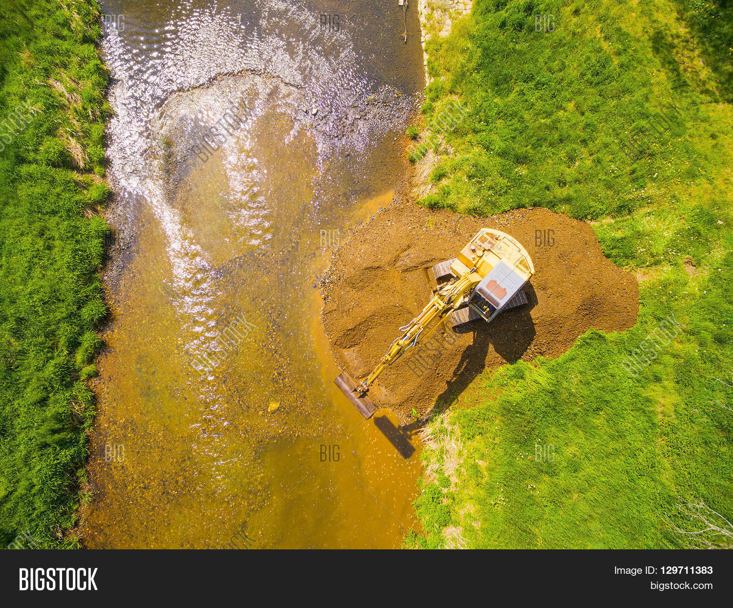 Aerial View Excavator Image & Photo (Free Trial) | Bigstock