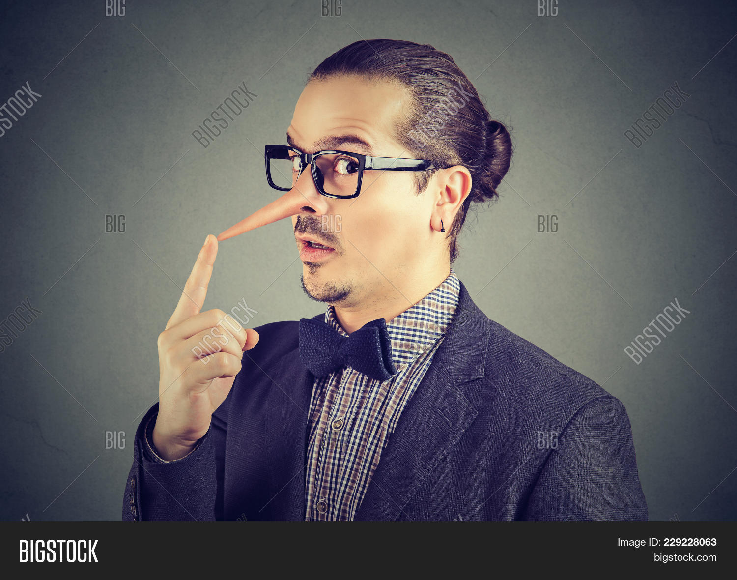 Liar Deceptive Image & Photo (Free Trial) | Bigstock