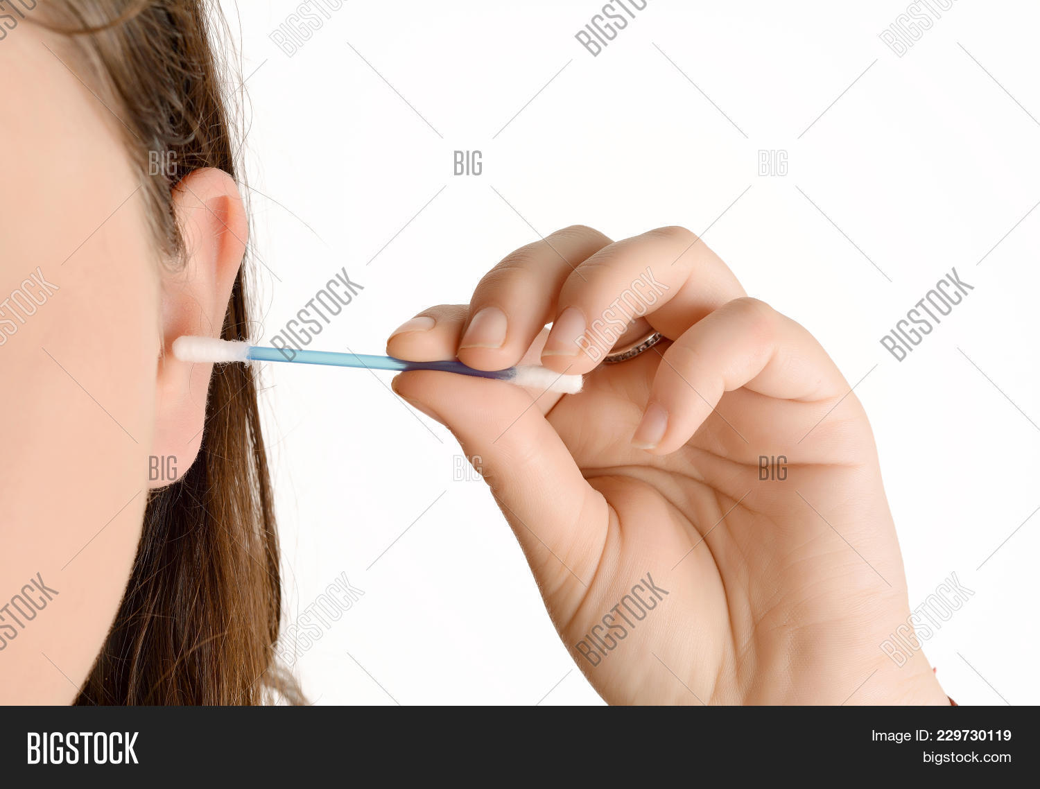 Close Woman Cleaning Image & Photo (Free Trial) | Bigstock