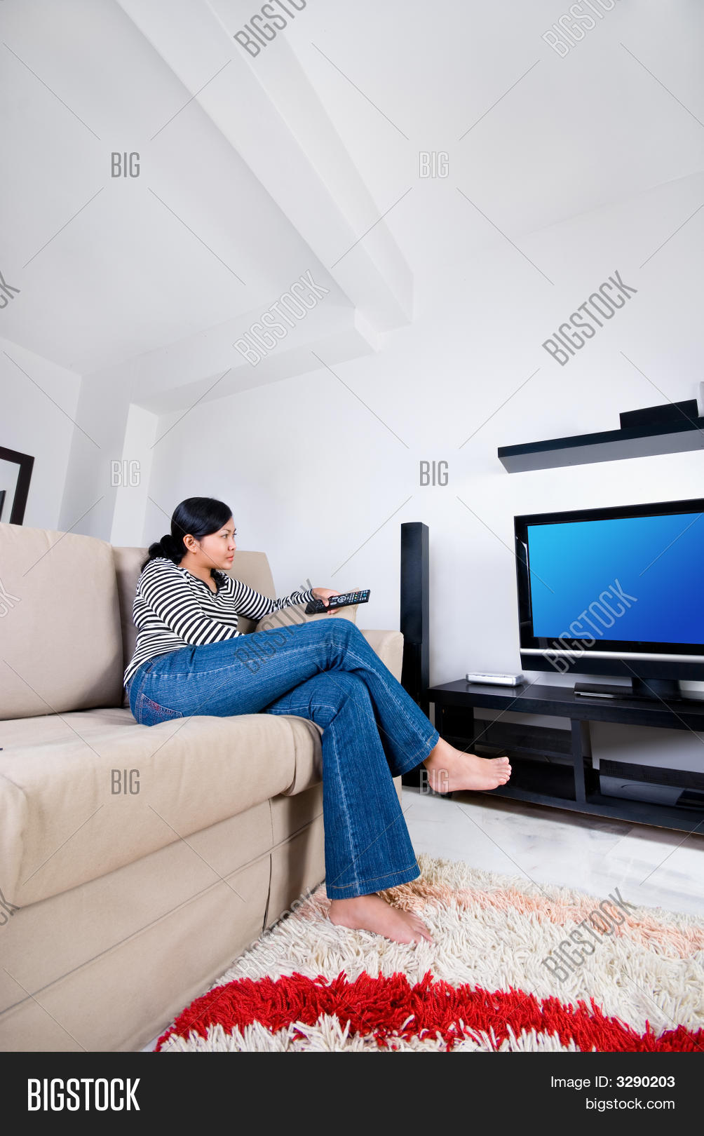 Women Watching Image & Photo (Free Trial) | Bigstock