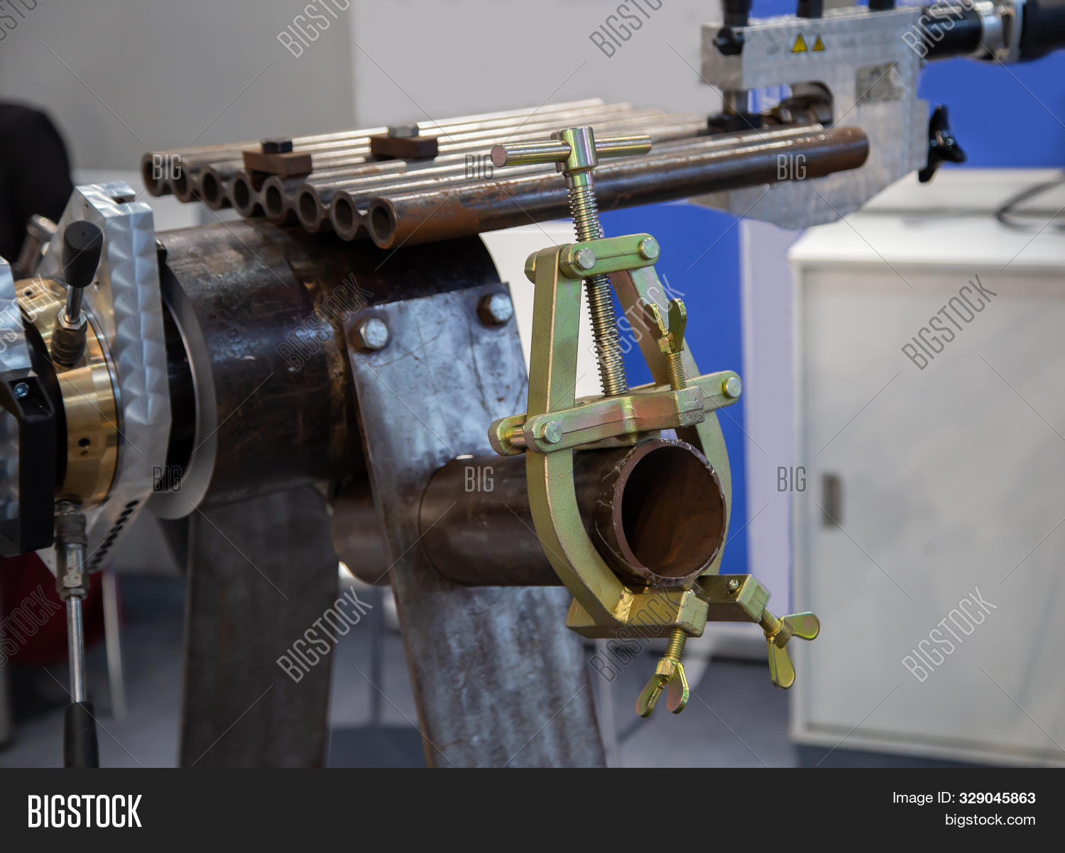 Steel Pipe Welding Image & Photo (Free Trial) | Bigstock