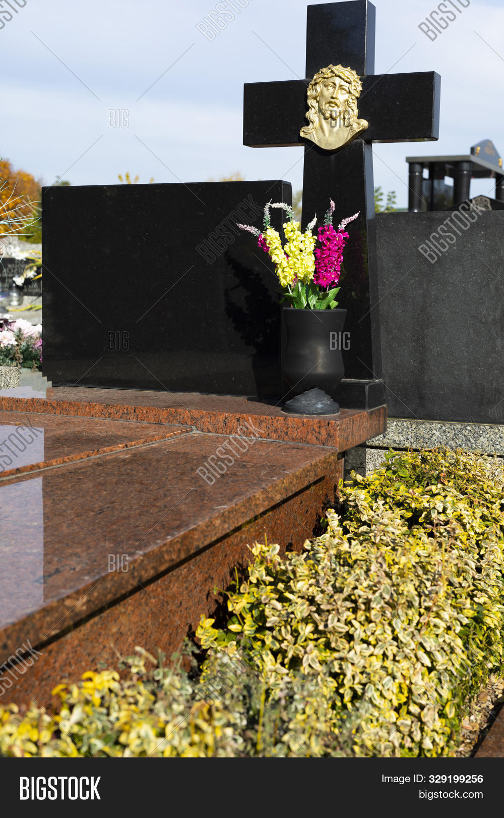 Gravestone Christian Image & Photo (Free Trial) | Bigstock