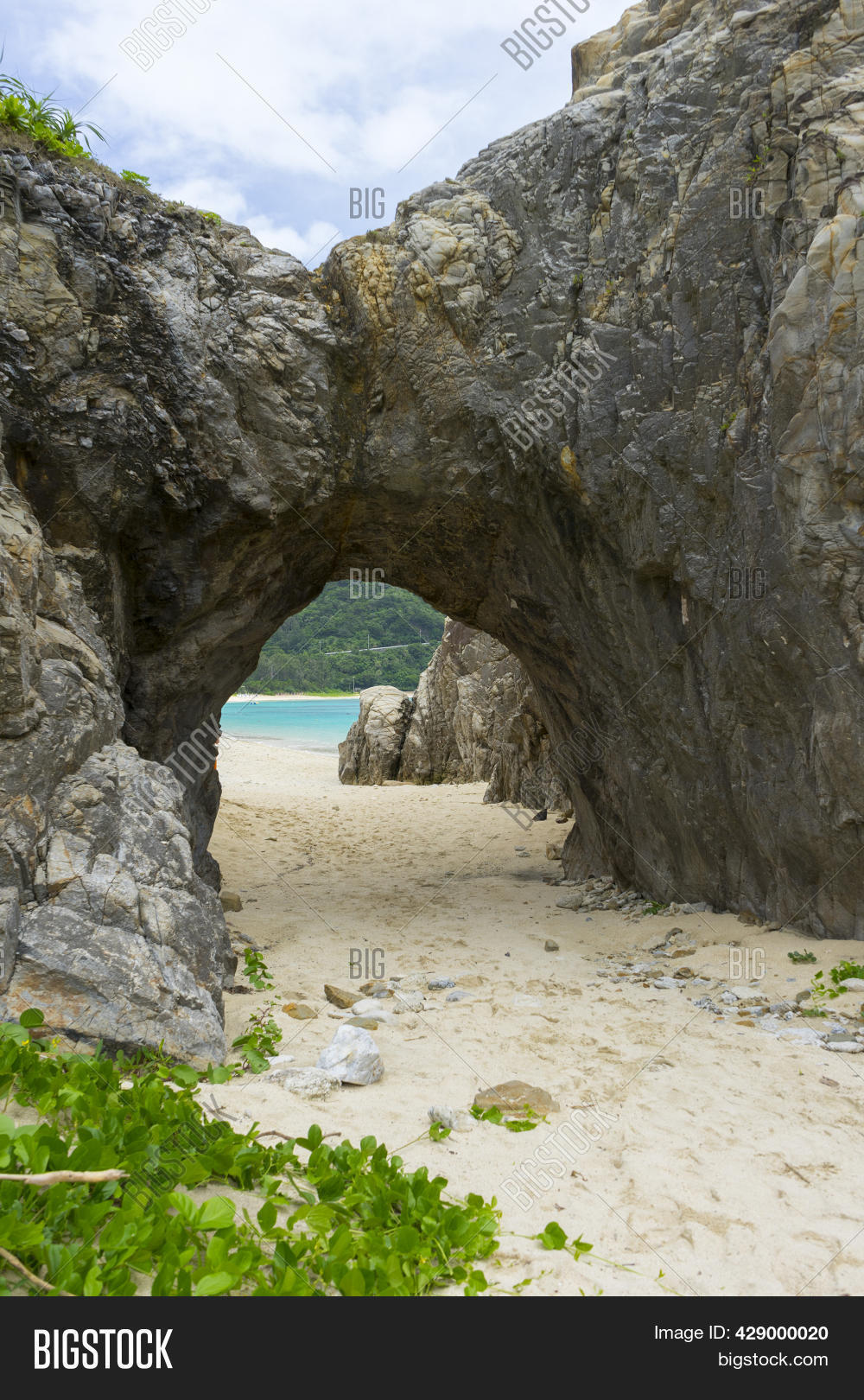 Natural Stone Arch Image & Photo (Free Trial) | Bigstock
